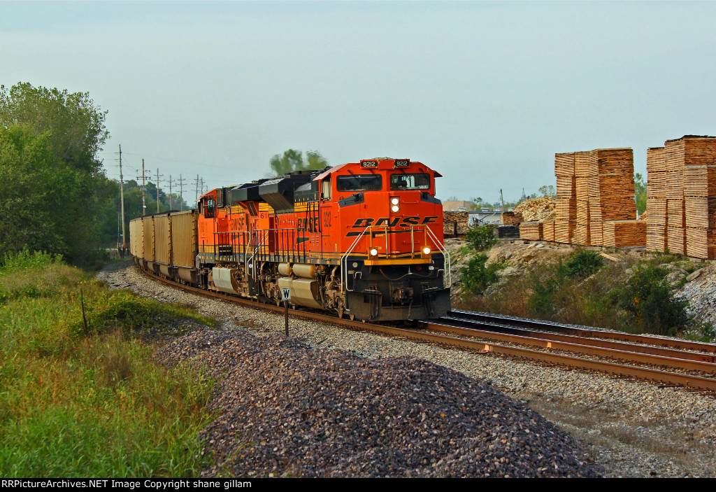 BNSF 9212 swings the mp 52 curve.